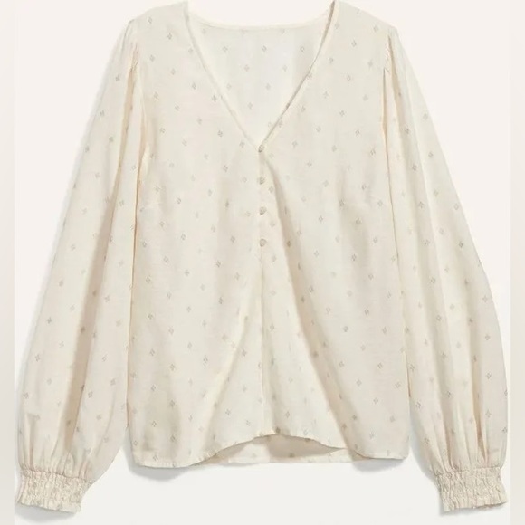 Old Navy | Tops | Nwot Long Sleeve Clip Dot Blouse In Cream | Poshmark
